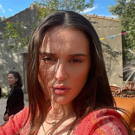 𝔄𝔪𝔟𝔯𝔢 Ambre Bgn On Threads