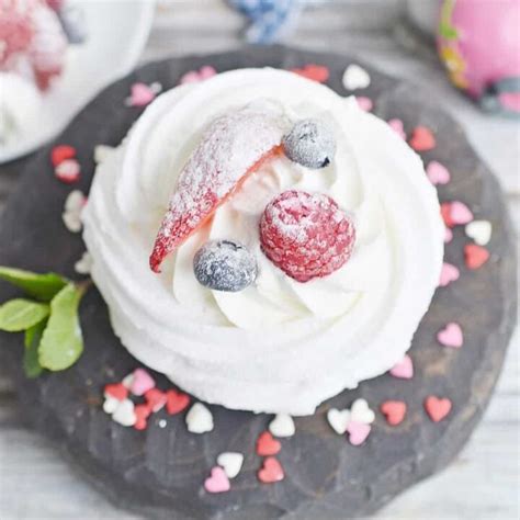 Meringue Cookies With Cream And Fruit Topping Ginger Casa