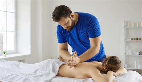 5 Major Massage Techniques You Need To Relieve Back Pain