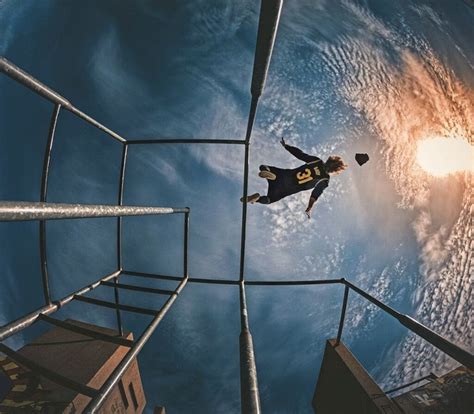 Parkour Profi Andy Haug Ist Ein Wanderer Zwischen Himmel Und Erde Sonstige Sportarten