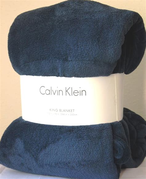 Amazon Com Calvin Klein Plush King Size Blanket Ink Blue Home Kitchen