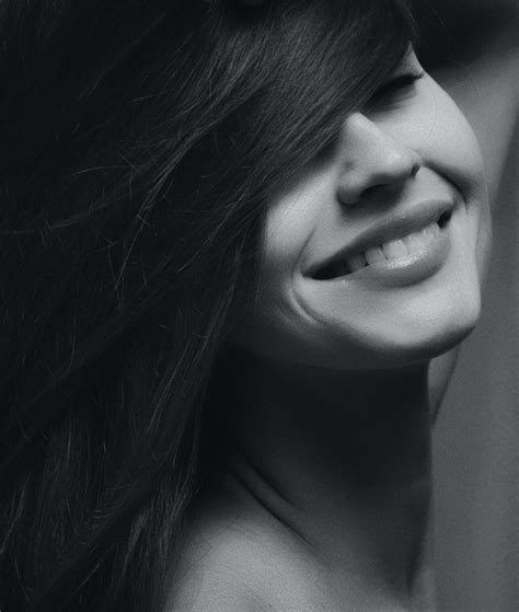 Girls Giggling Wallpapers Wallpaper Cave