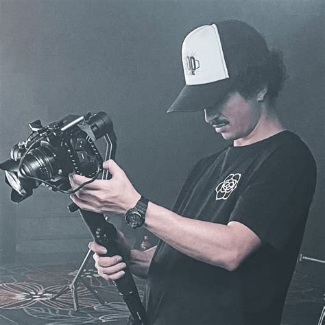 Ton Magno Ton Magno • Threads Say More