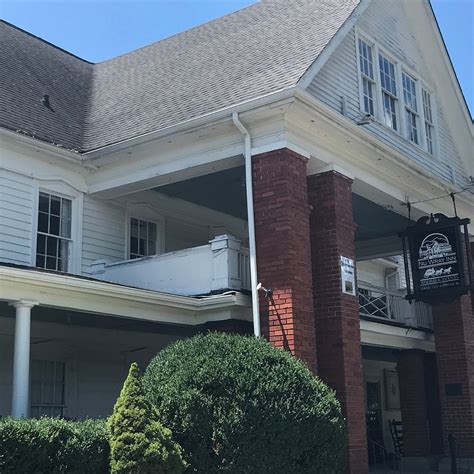 Nu Wray Inn Prices And Reviews Burnsville Nc