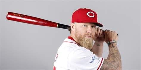 Reds Rally Around Jake Fraley Amid Daughters Leukemia Diagnosis