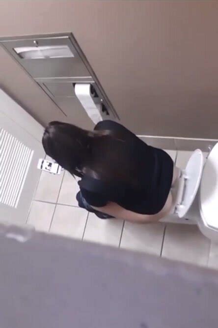 Overstall Toilet Overstall Toilet