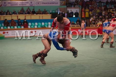 Ерөнхийлөгчийн цомын төлөөх барилдаан Mongolian Press Agency