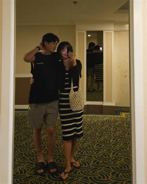 남혜리 좋은점 하나 더 ㅋㅋ 채서방이 이뻐합니다🤭ㅋㅋㅋㅋㅋㅋㅋ 사실 채서방은 뚱 뚱 햇을때도 저 모라고 한적 단 한번도 없어요 오히려 뚱 뚱 한게 좋다고햇엇는데ㅋ 걍