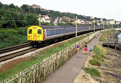 View Br Class 303 Emu 302228 Chalkwell