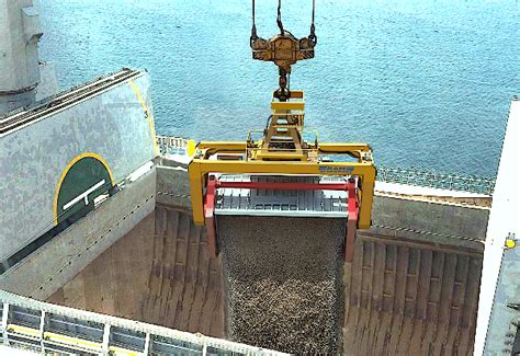 NO DUST WITH Containerised Bulk Handling CBH Logistics African Magazine