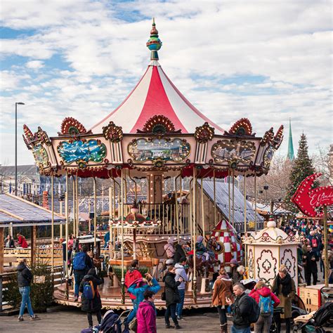 Concept1900 Vintage Merry Go Round