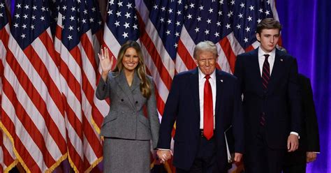 트럼프 젊은남성 꽉 잡은 배경은…대학생 막내아들 배런 조언