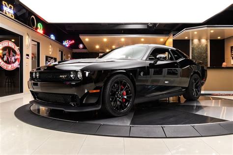 2016 Dodge Challenger American Muscle Carz