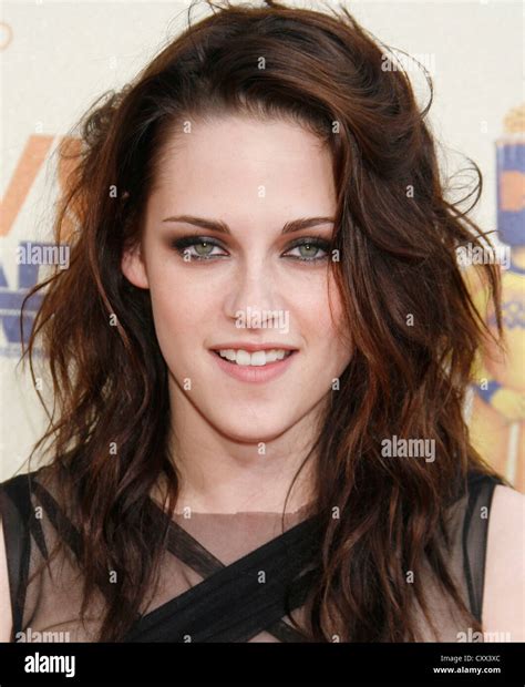 Kristen Stewart 2021 Photos Kristen Stewart Vanity