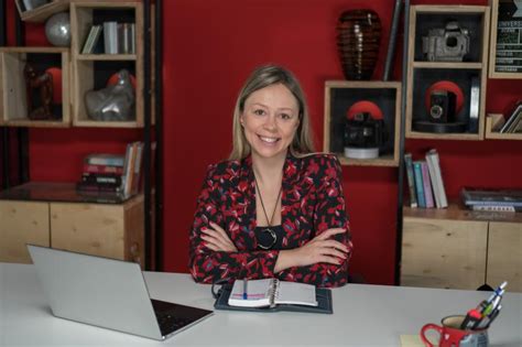 Akademik Mk On Linkedin Вештачката интелигенција и правото разговор со адвокат Ана Пепељугоска