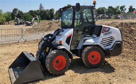 Bobcat Showcase Concept L35 Small Loader Adare Machinery