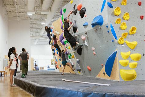 Edgeworks Climbing Bellevue Our Summer Sale Ends Soon Only 5 More