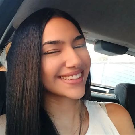 Colly Nicolly Alice On Threads