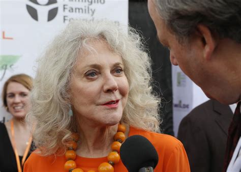 Gwyneth Paltrows Mother Actress Blythe Danner Reveals She Has Oral