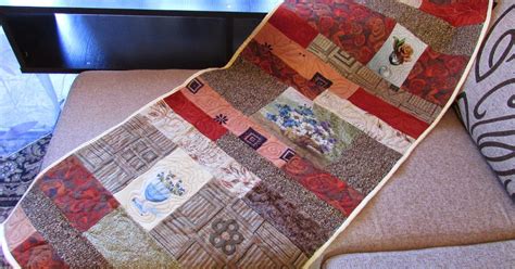 Надежа: Дорожка на диван