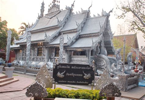 วัดศรีสุพรรณ เล่าขานตำนานอุโบสถเงินหลังแรกของโลก นิวอุดมชัยทรานสปอร์ต