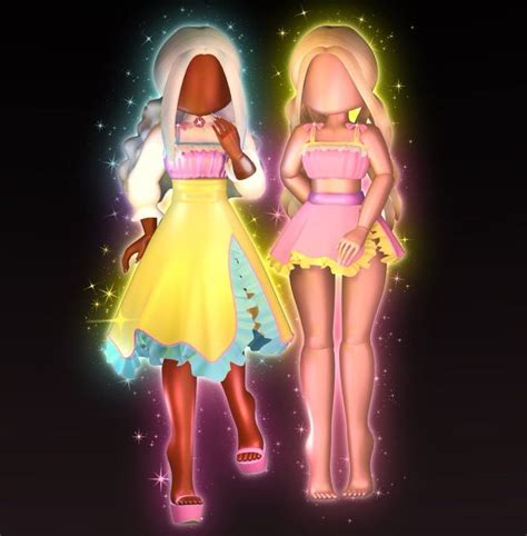 Pin By Min Valdes On Royale High Aesthetic Roblox Royale High Outfits