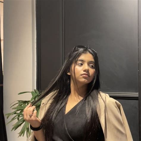 Bhawna Sachdeva Bhawna Sach4619 Snapchat Stories Spotlight And Lenses