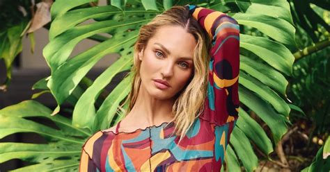 Candice Swanepoel Pour Agua