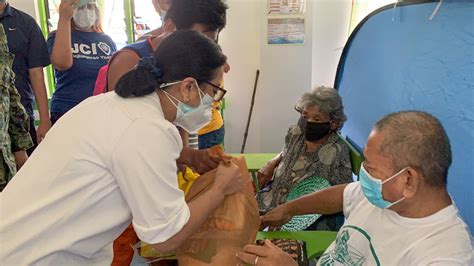 Robredo On Dutertes Sex Jokes At Typhoon Briefing Serious Matters