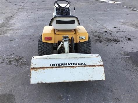 Cub Cadet 1650 Lawn Tractor W Attachments Other Bigiron