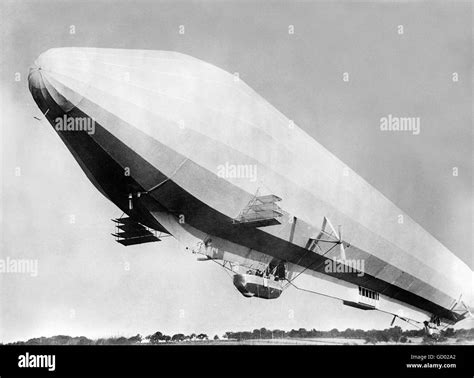Zeppelin Airship Pre Wwi German Zeppelin Airship Lz 7 Photo From Bain News Service 1910 Stock