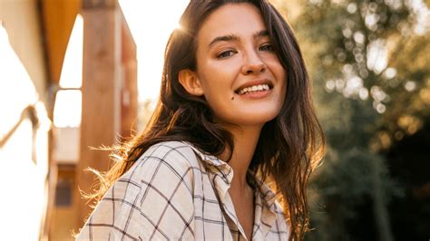 Modern Lifestyle Tweaks That Enhance How You Feel Meredith Plays