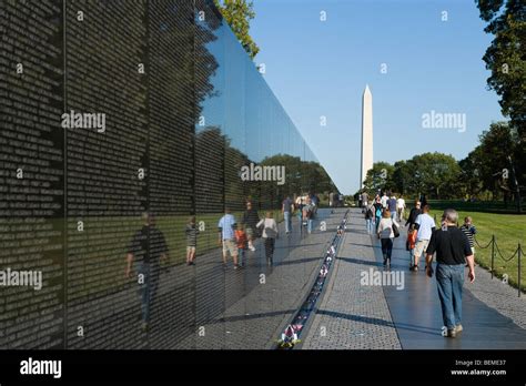 Vietnam War Memorial Maya Ying Lin