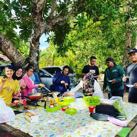 Devie Widya Devie Widya Added A New Photo