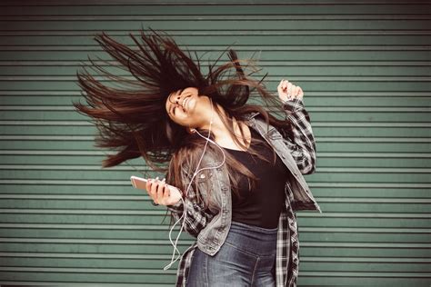 Sex Drugs And Music Brain Switch Stops People Feeling Emotional About