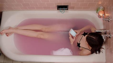 Nude Video Celebs Kate Bowman Sexy Crimson Rose 2016