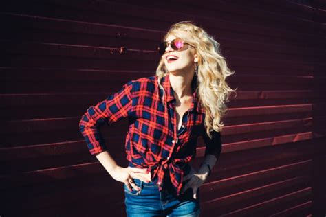 10 Unexpected Things Men Think Sexy Pictolic