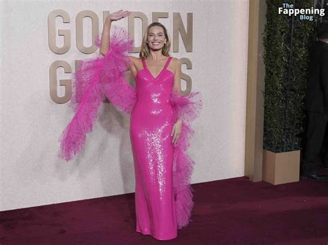 Margot Robbie Looks Beautiful In A Pink Dress At The 81st Golden Globe Awards 184 Photos