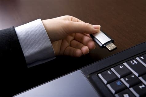 How To Create A Bootable Windows Technical Preview USB Drive BetaNews