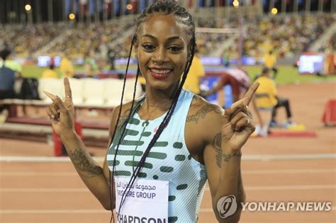 리처드슨 화려한 질주로 도하 다이아몬드리그 여자 100m 우승 파이낸셜뉴스