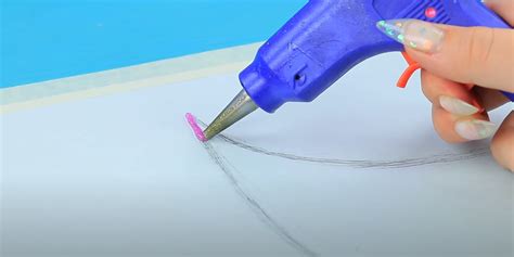 How To Use A Hot Glue Gun Easy Guide For Beginners GlueGunWiki