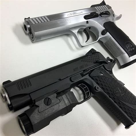 Pin On Antonio Steele