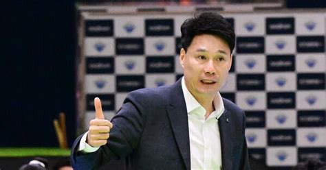 강성형 현대건설 감독 “초반 어려움 극복하고 조직력으로 우승” 인터뷰