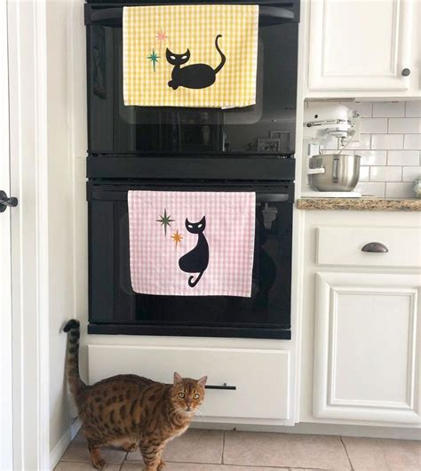Mod Meow Appliqué Kitchen Towels Machine Applique Applique