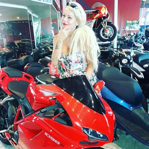 Tw Pornstars Rossana Doll The Most Retweeted Pictures And Videos