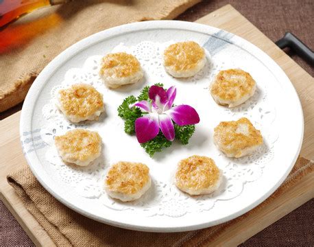 香煎鱼饼 中国菜系 食品餐饮 摄影 汇图网www huitu