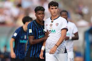 Lom Sur La Trace Dun Jeune Prodige Italien