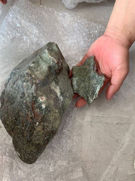 顺丰快递几十万的货物保价费客户也出了为什么货物损坏后不按保价赔偿 搜狐大视野 搜狐新闻