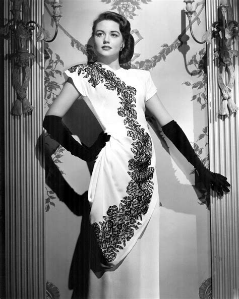 Old Hollywood Glamour 1940s