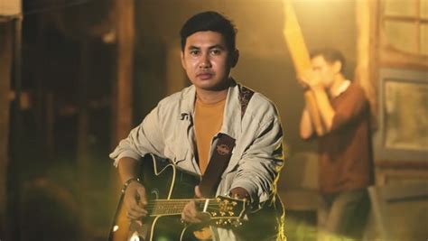 คอร์ดเพลง เพลงรักเพลงแรก Landokmai